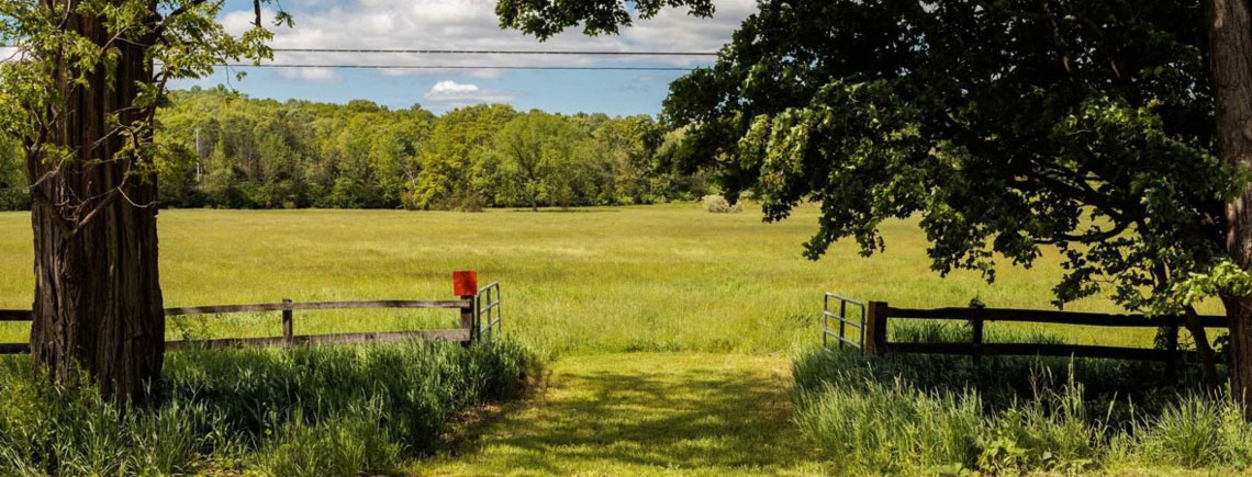 Berkshire Real Estate - Grand & Groovy - RED HOOK NY - HOULIHAN ...